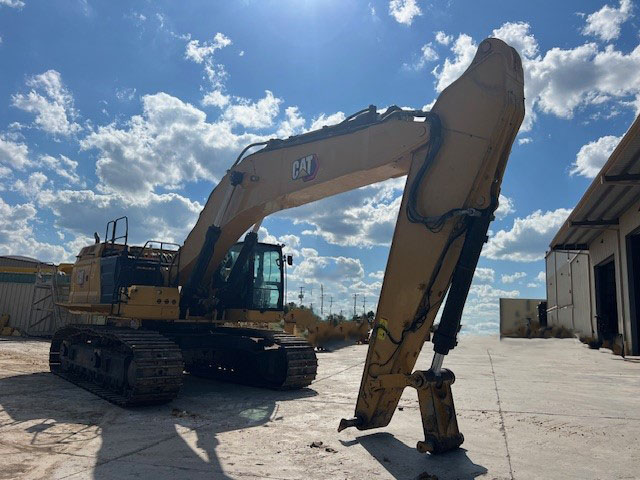 2022 CAT 374 Hydraulic Excavator - MG Machinery, LLC.